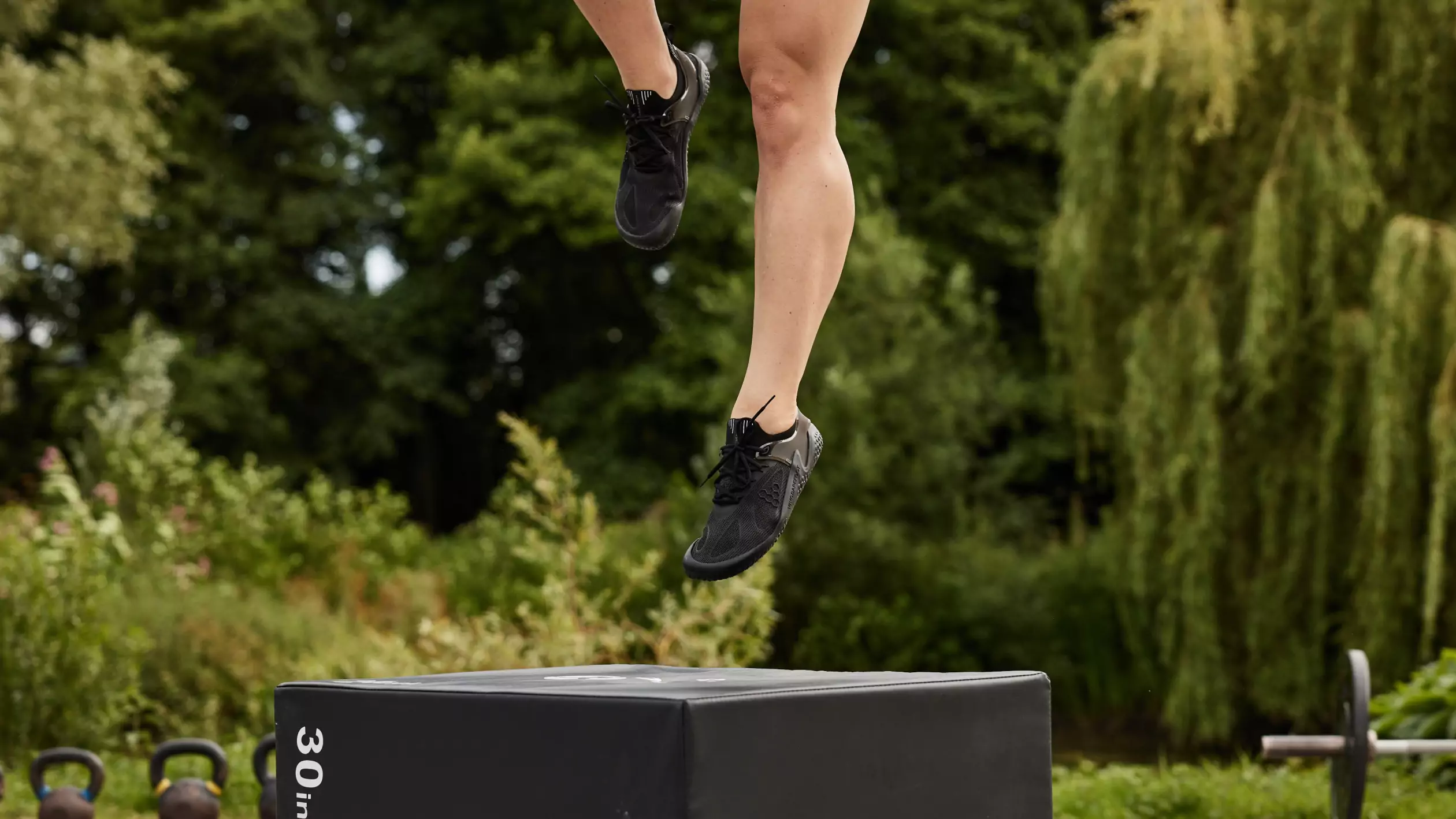 Review: Motus Strength - Happy Barefoot